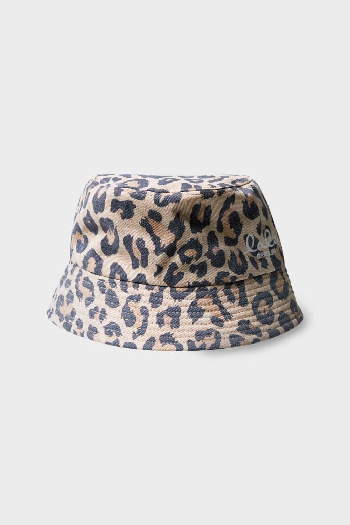 Lala Berlin | Bøllehat | Hannah Hat, denim leo – Cassandra